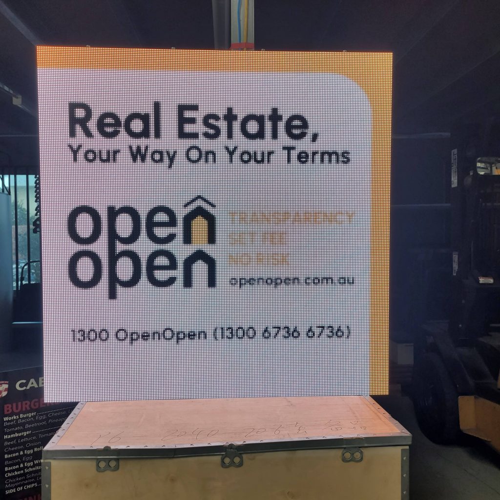 Outdoor LED Sign 1,000mm x 1,000mm | Digital Signage, LED Signage and ...